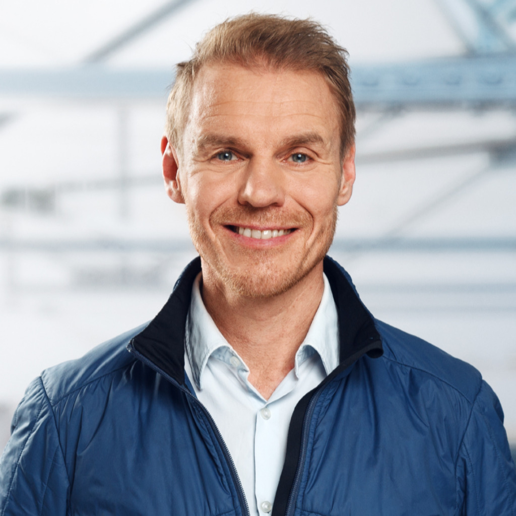 Andy Falck - Head of Aircraft Charters - Pro Sky AG | XING