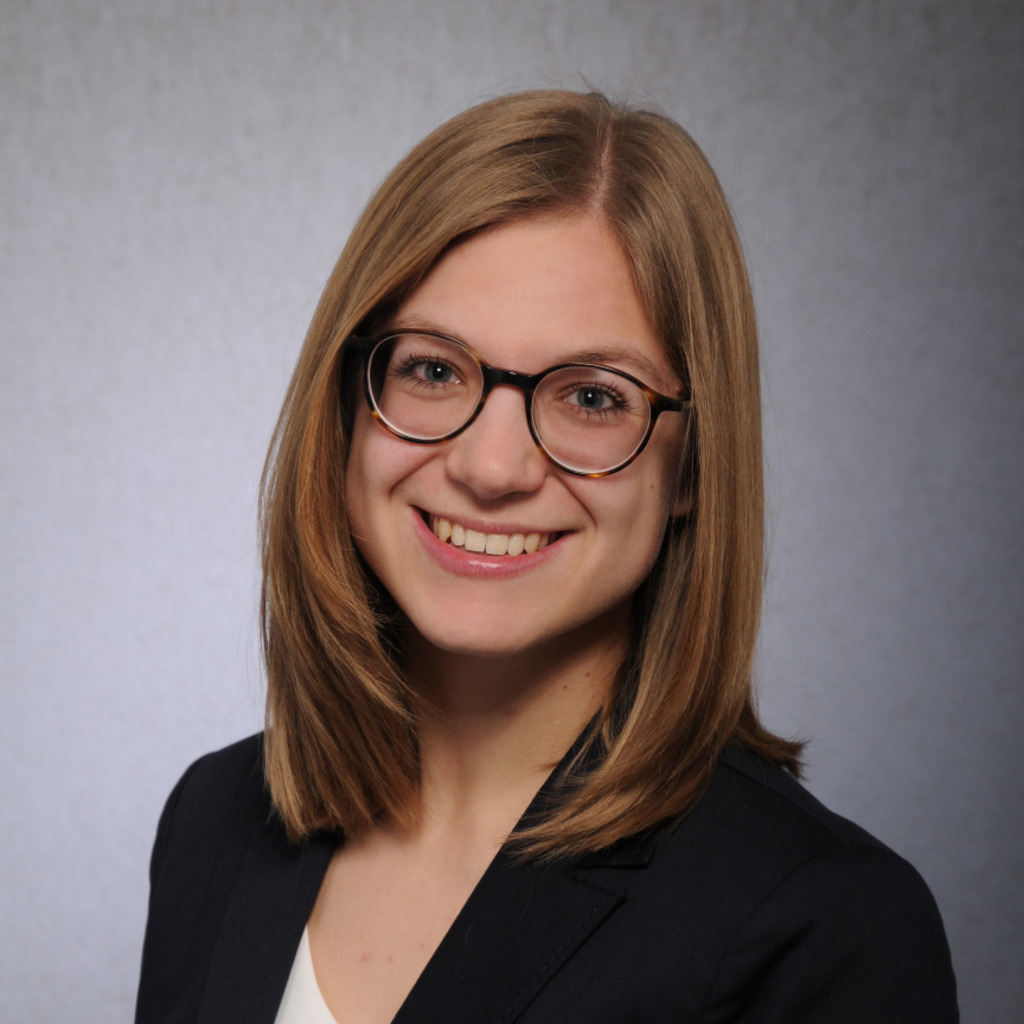 Tanja Maurer - Steuerberaterin - FALK GmbH & Co KG | XING