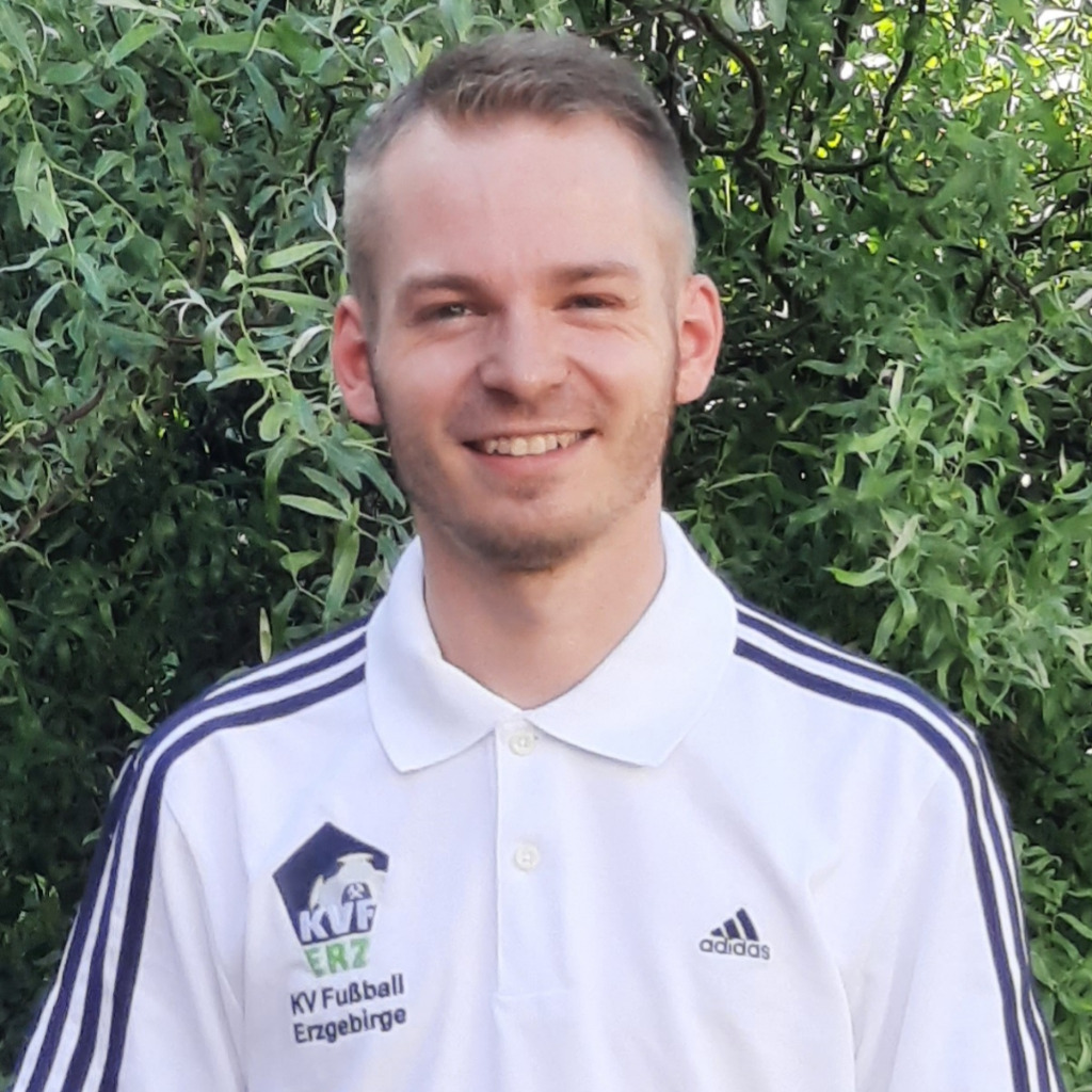 Tobias Wieland-Chevalier - Mitarbeiter Qualitätssicherung - SKS ...