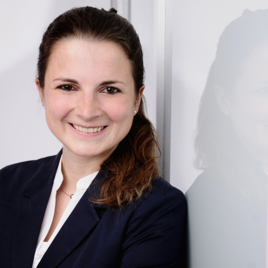 Christina Fries's Instagram, Twitter & Facebook on IDCrawl