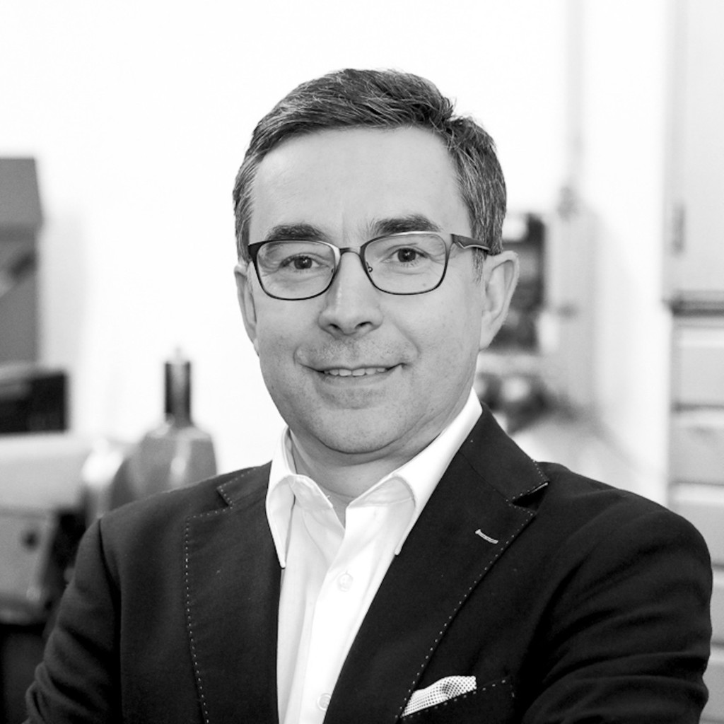 Dipl.-Ing. Piotr Flak - Inhaber - Piotr Flak Interim Management | XING