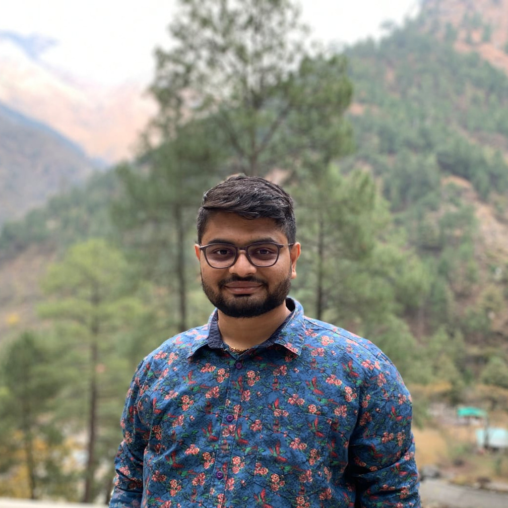 Dhruvik Ajaykumar Ghadiya - Decom Datatech lead at AWS - Amazon Web ...