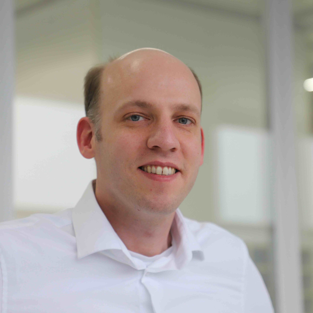 Dr. Ralf Sprenger - Director Industrial Engineering - Infineon, FAB25 ...