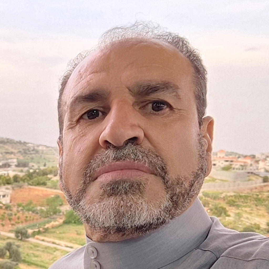 Hussein alshwiat - Network Administrator - MOE Jordan | XING