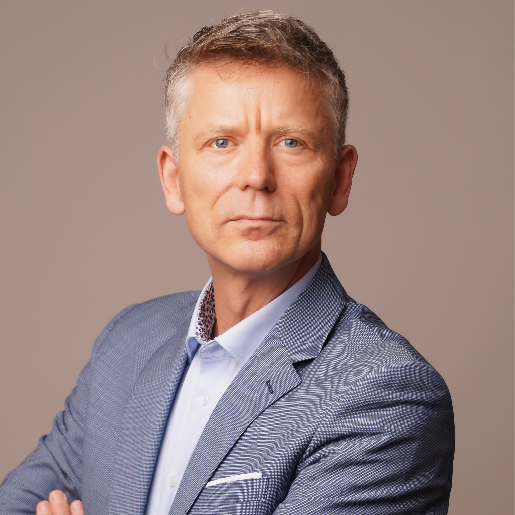 Michael Gust - Partnermanager | Vertrieb & Marketing - EWE VERTRIEB ...