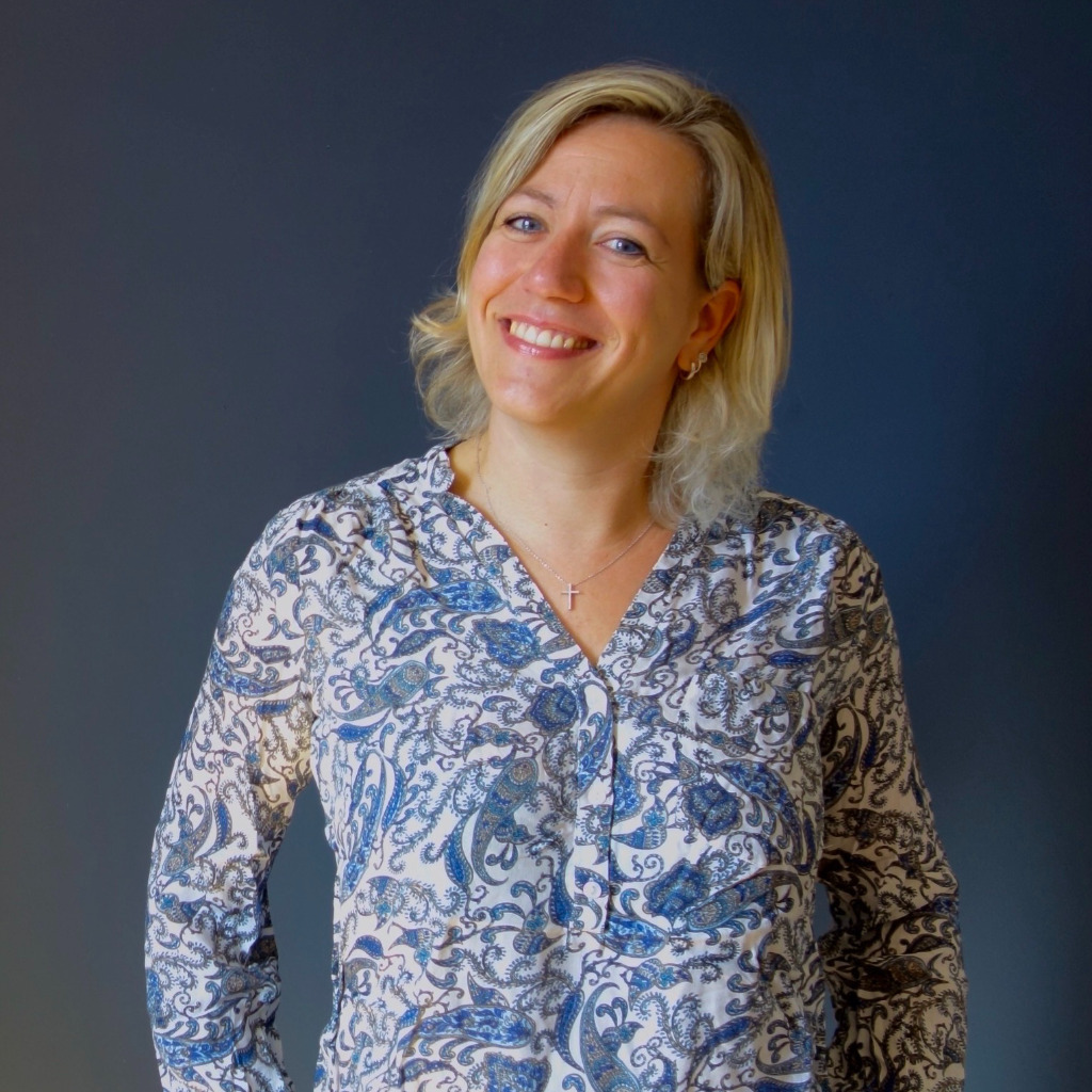 Ina Hoffmann - Assistenz Geschäftsbereichsleitung Planung und Bau ...