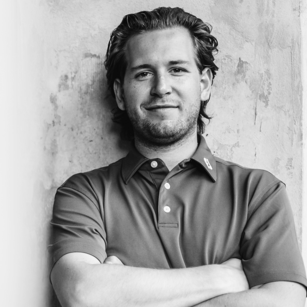 Helbing aus Hamburg in der Personensuche von Das Telefonbuch