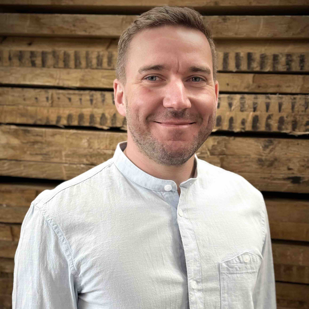 Patrick Ernst - Leiter Niederlassung - ZEG Zentraleinkauf Holz ...