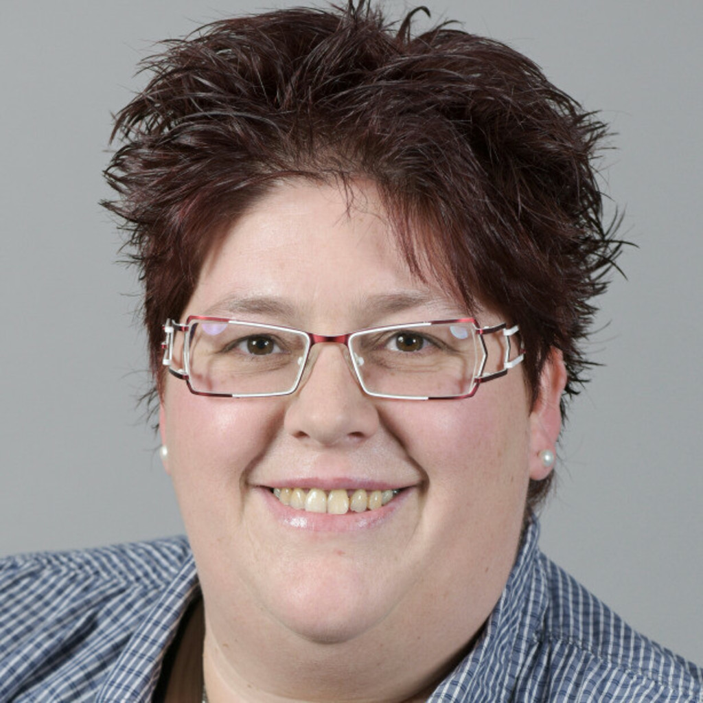 Michaela Braun's Instagram, Twitter & Facebook on IDCrawl