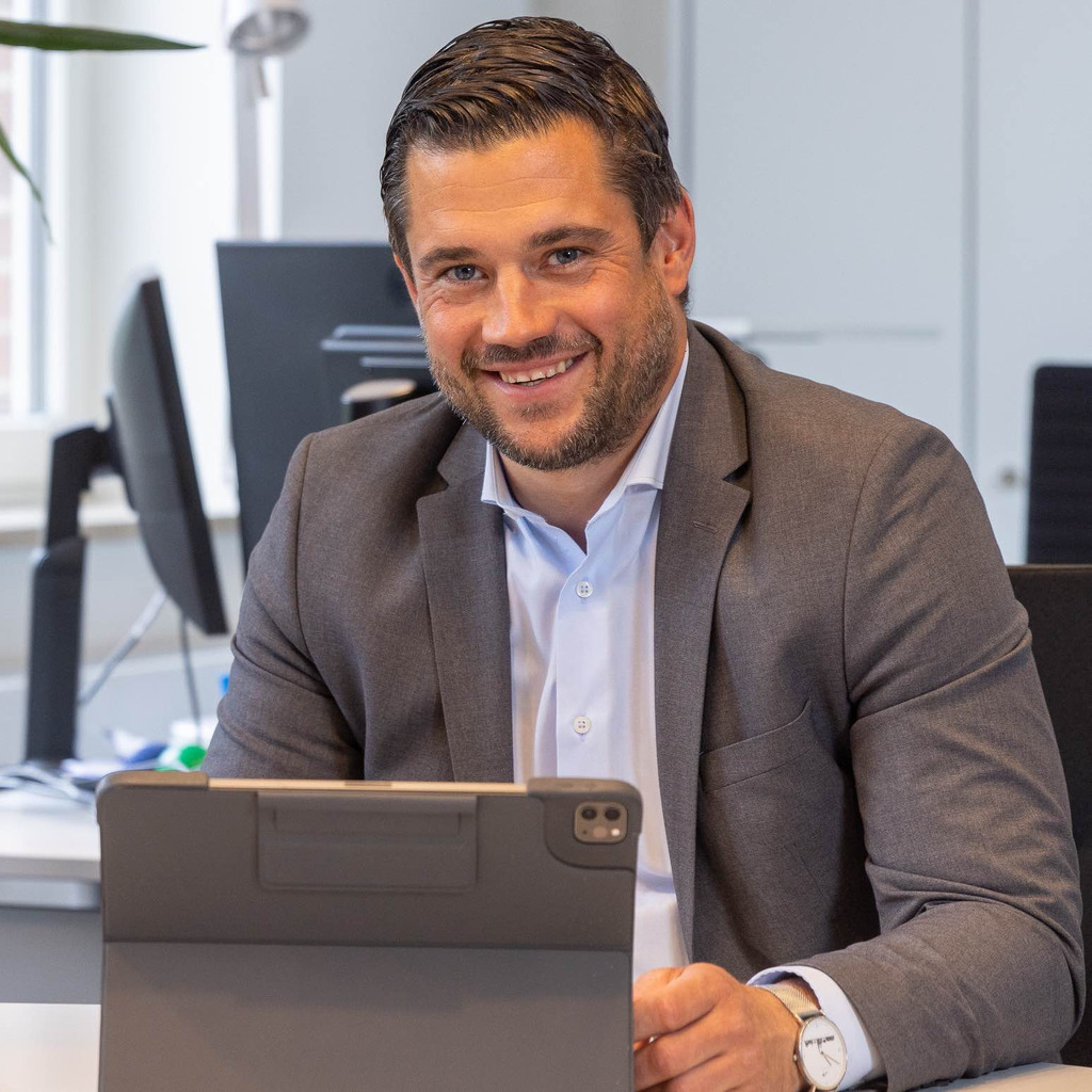 Diana Falk's Instagram, Twitter & Facebook on IDCrawl