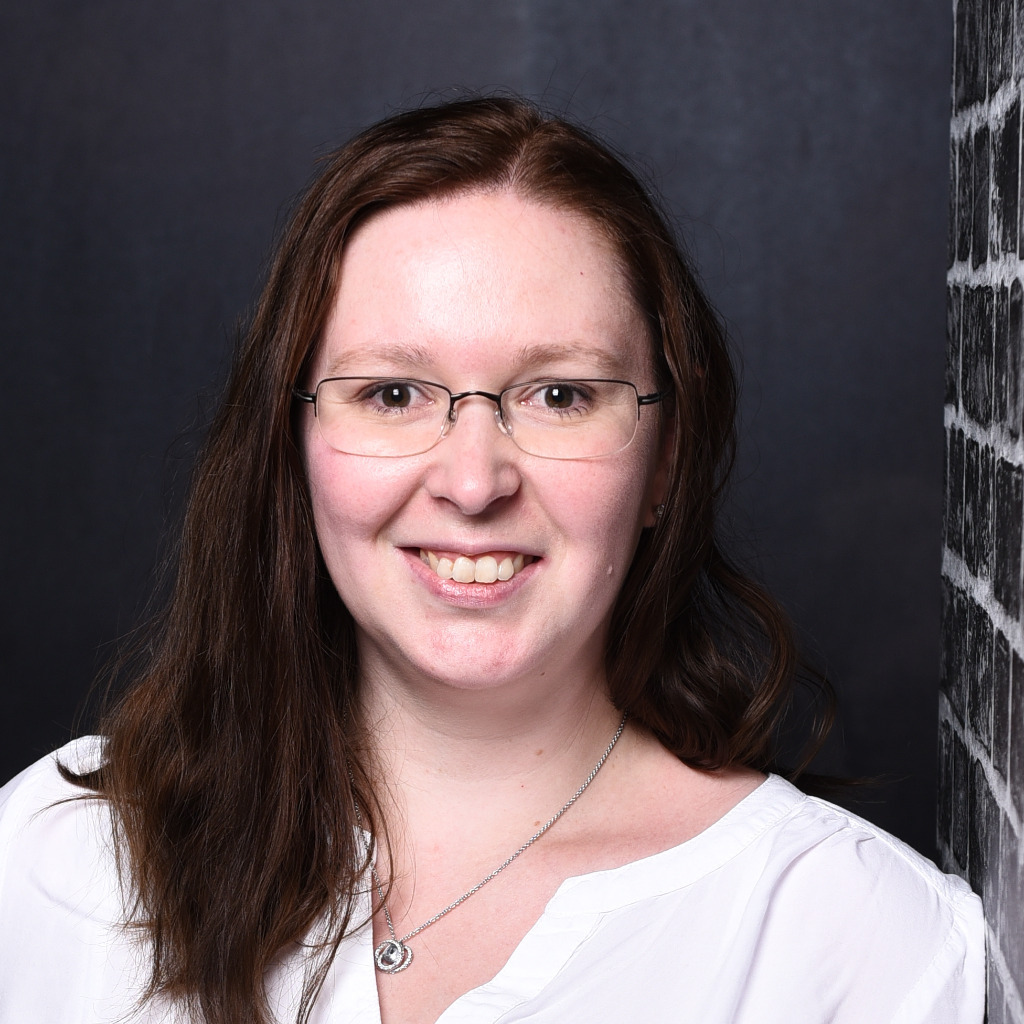 Monique Peters - Accountant - tesa SE | XING