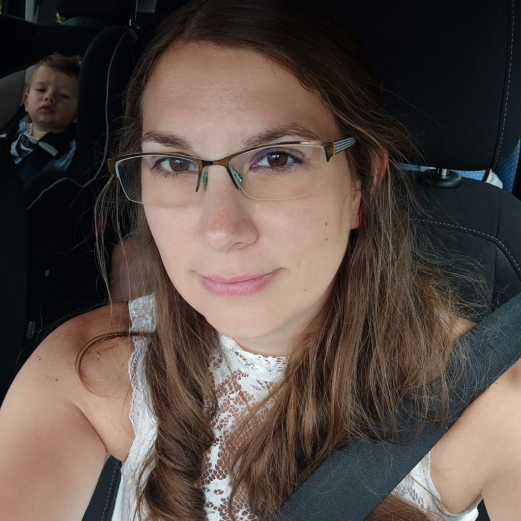 Jessica-Janine Schlüter - examinierte Altenpflegerin - AWO ...