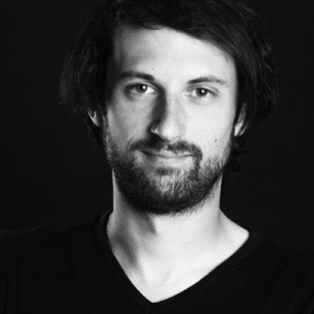 Alex Berger - Product owner Mercedes me services - Daimler AG | XING