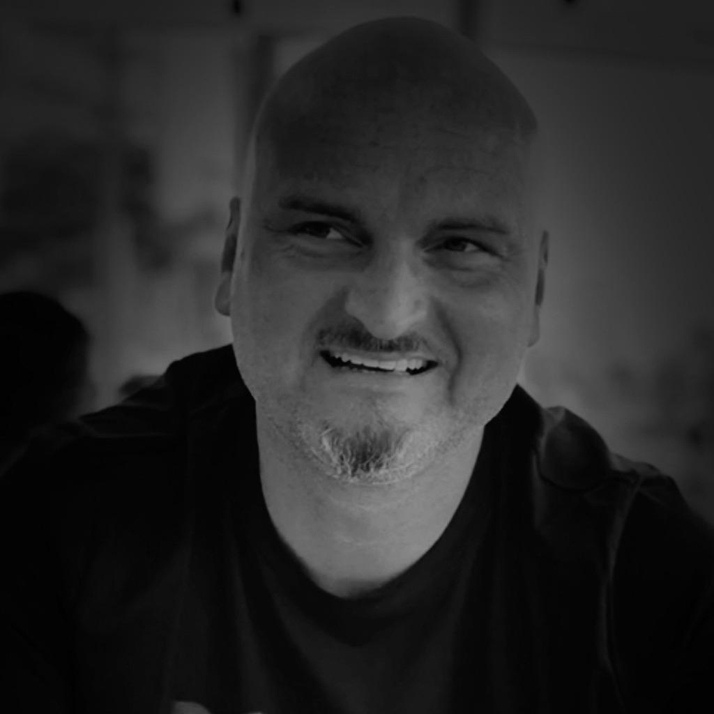 Alexander Hackl - Automobilverkäufer - Hirschvogel | XING