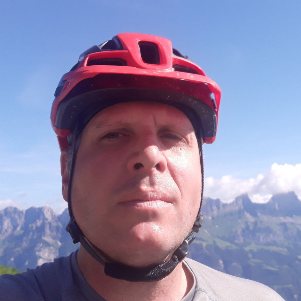 Alexander Buechel in der Personensuche von Das Telefonbuch