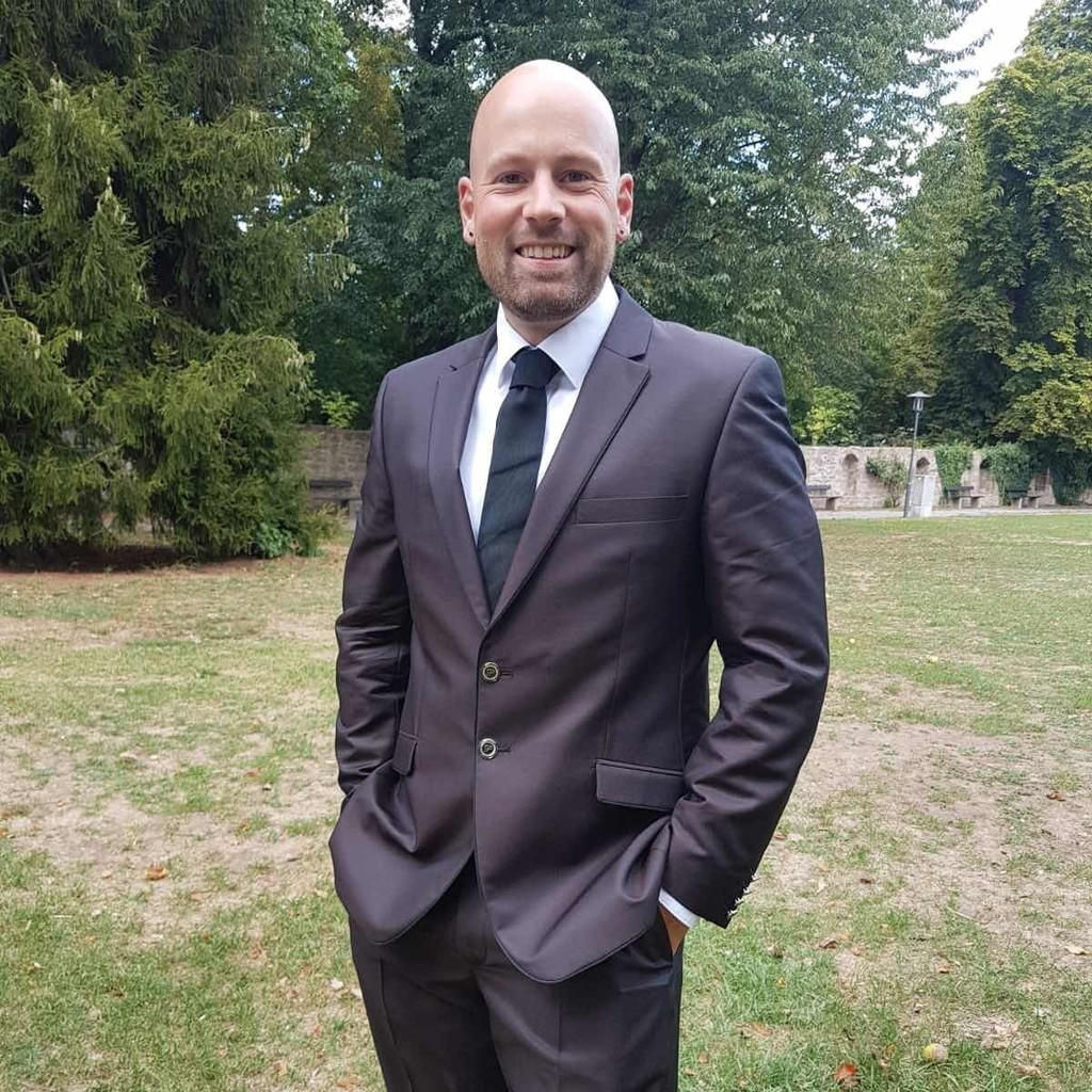 Sebastian Volz - Produktionsleitung & Mitglied der Geschäftsleitung ...