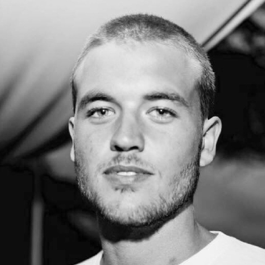 Toit in der Personensuche von Das Telefonbuch