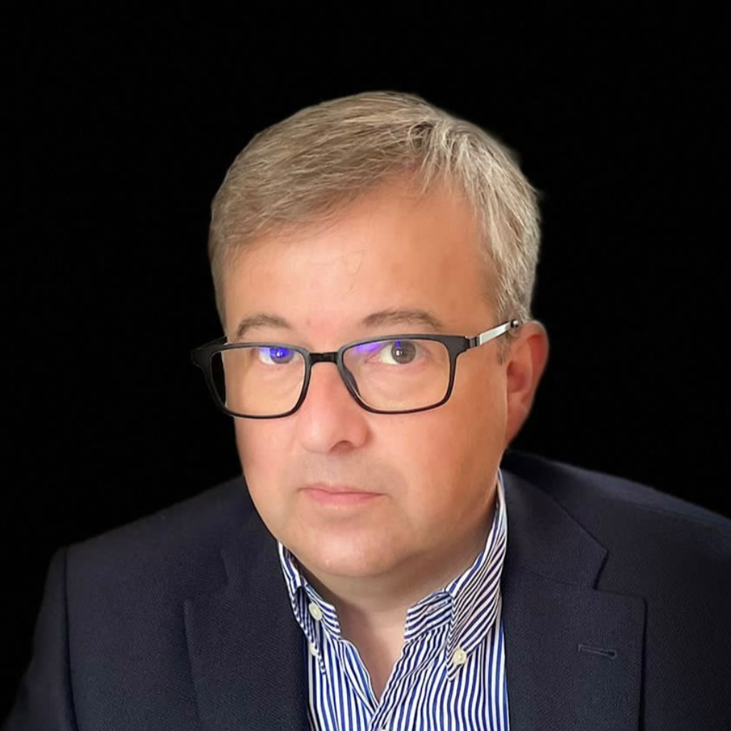 Frank Menne - Vice President Global IT - elexis AG | XING