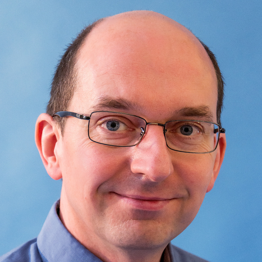 Kienitz aus Hamburg in der Personensuche von Das Telefonbuch