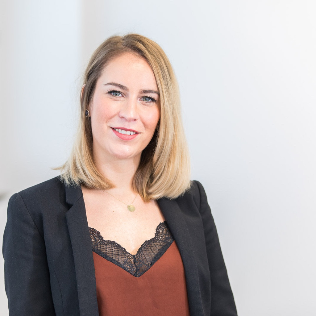 Lisa Goldbach - Versicherungsfachwirtin - DEVK-Versicherung | XING