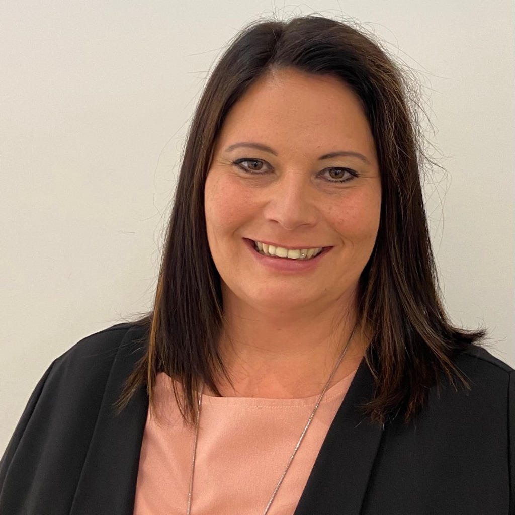 Sandra Huenerfauth - Bankkauffrau/Sparkassenfachwirtin - Sparkasse ...