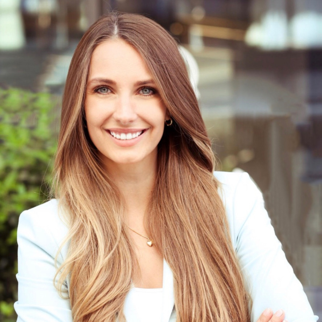 Tina Hartwich - Key Account Manager - Procter & Gamble | XING