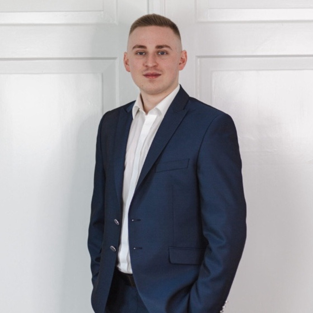 Dennis Naumann - Auszubildender - Rössner Maschinenbau | XING