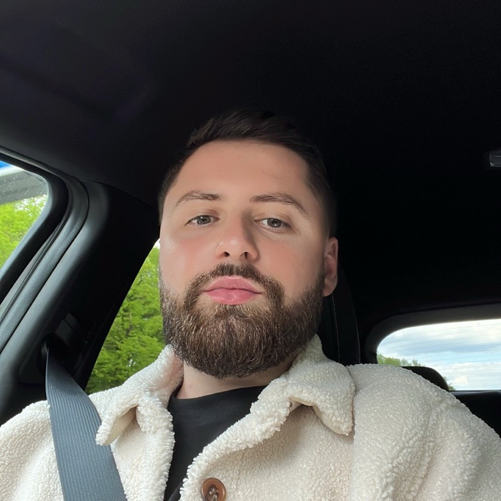 Valon Shala - It-handwerker - Pc-projekt | XING