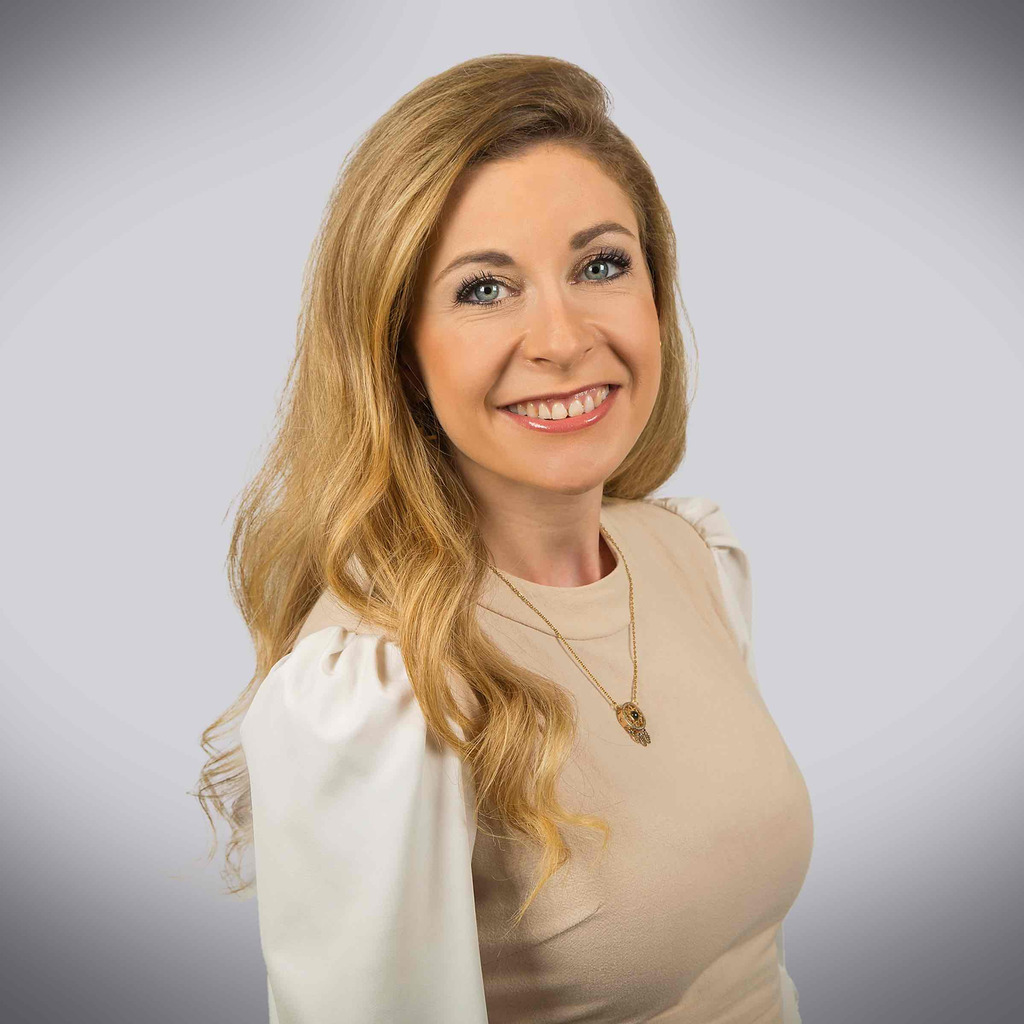 Jessica Potthast - Rezeptionistin - Th. Geyer Ingredients GmbH & Co. KG ...