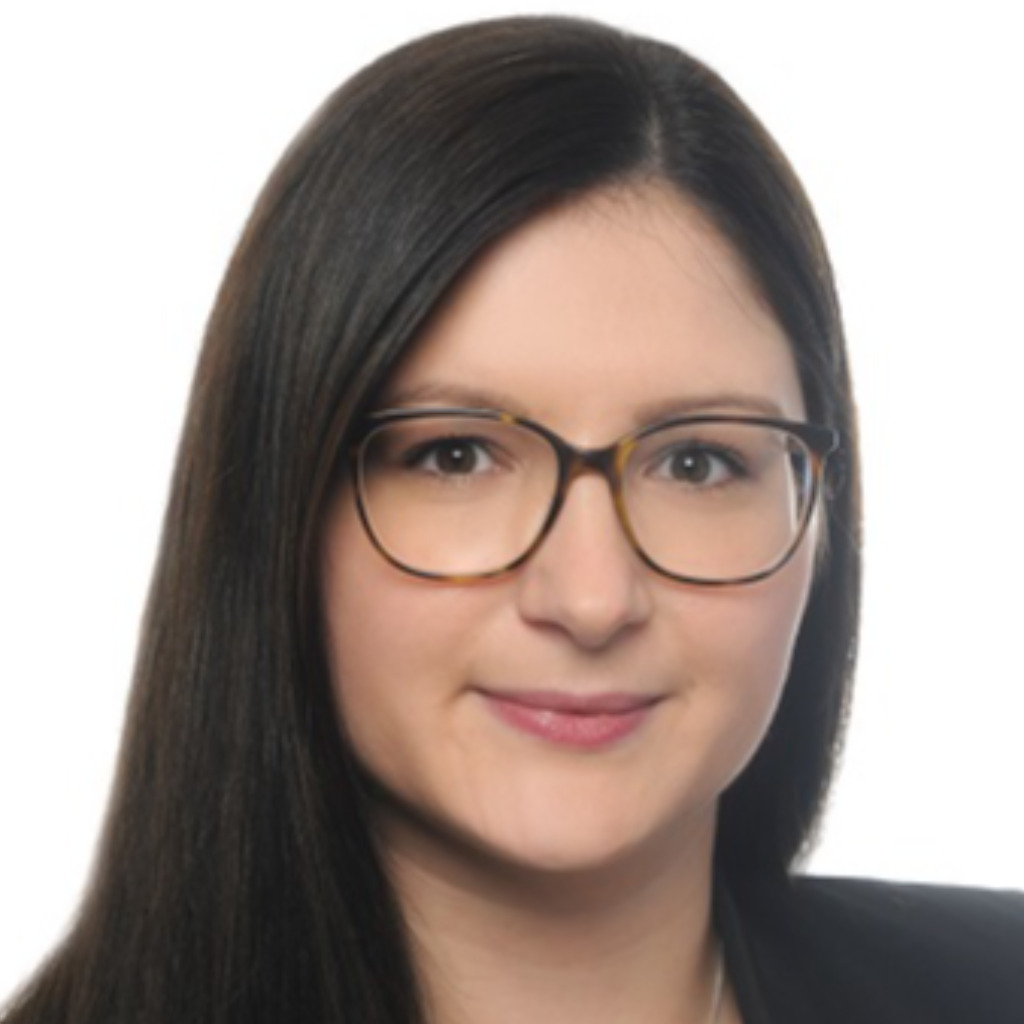 Lisa Probst's Instagram, Twitter & Facebook on IDCrawl