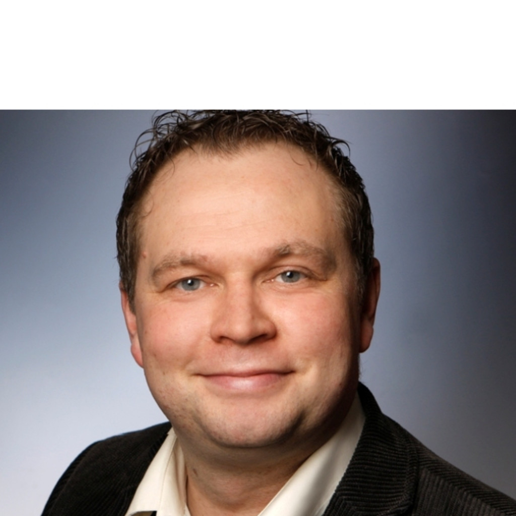 Michael Arens - Manager Central Services - DSV | XING