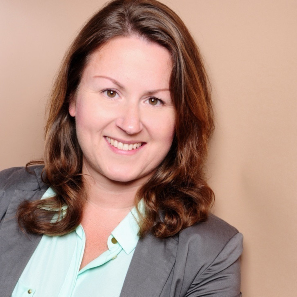 Angela Hess - Team-/Projektassistenz - Jungheinrich AG | XING