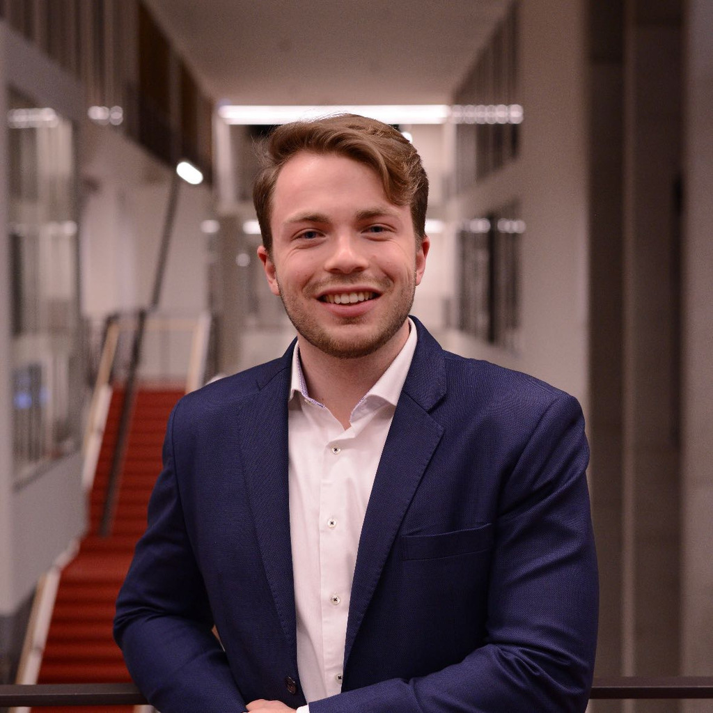 Philipp Schipper - Consultant - Commerz Business Consulting GmbH | XING