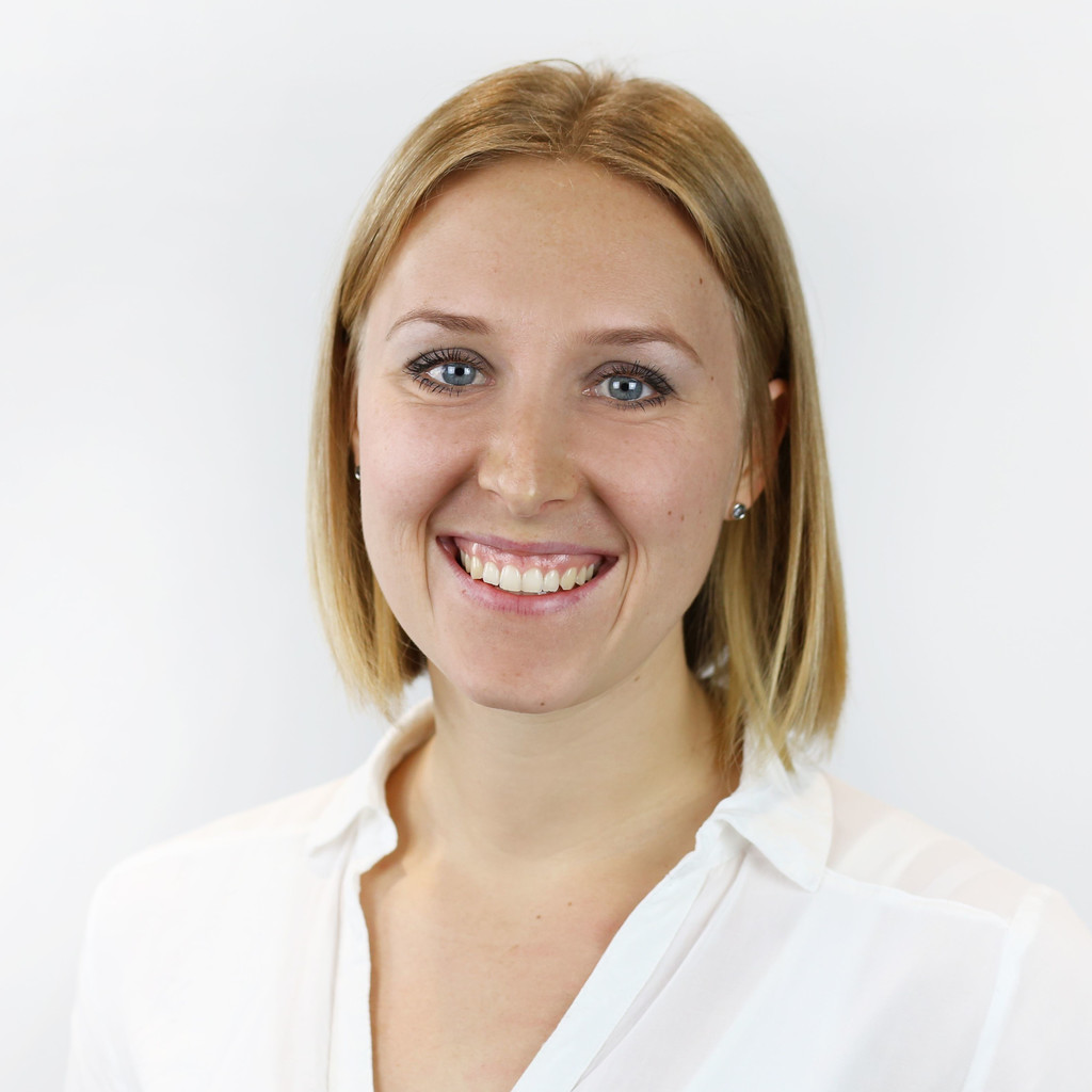Mona Haag - Personalreferentin - Centroplan GmbH | XING