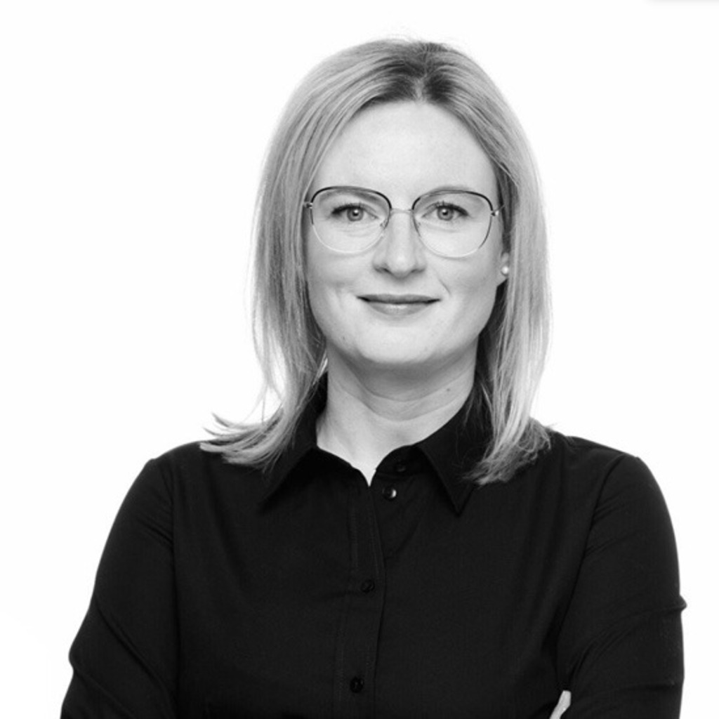 Laura Block - Personalreferentin - NAF Neunkirchener Achsenfabrik AG | XING