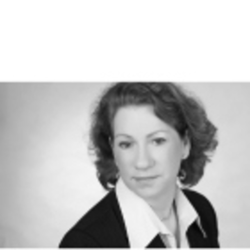 Laura Shields - Freelancer - Learning C21 | XING