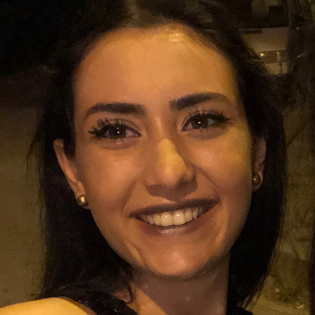 Aylin Celik - Kinderpflegerin - Caritasverband für die Diözese Würzburg ... Aylin Celik - Kinderpflegerin - Caritasverband für die Diözese Würzburg ...