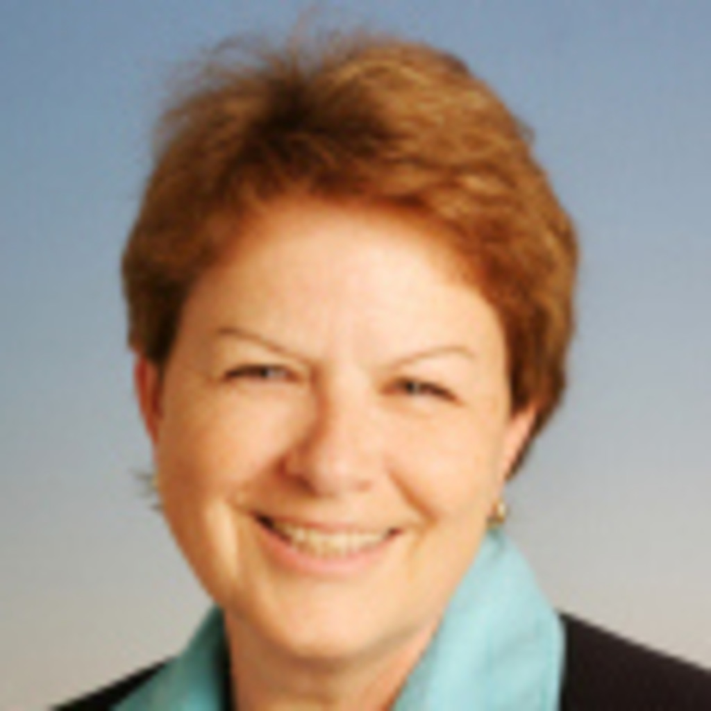 Heidi Schaefer's Instagram, Twitter & Facebook on IDCrawl