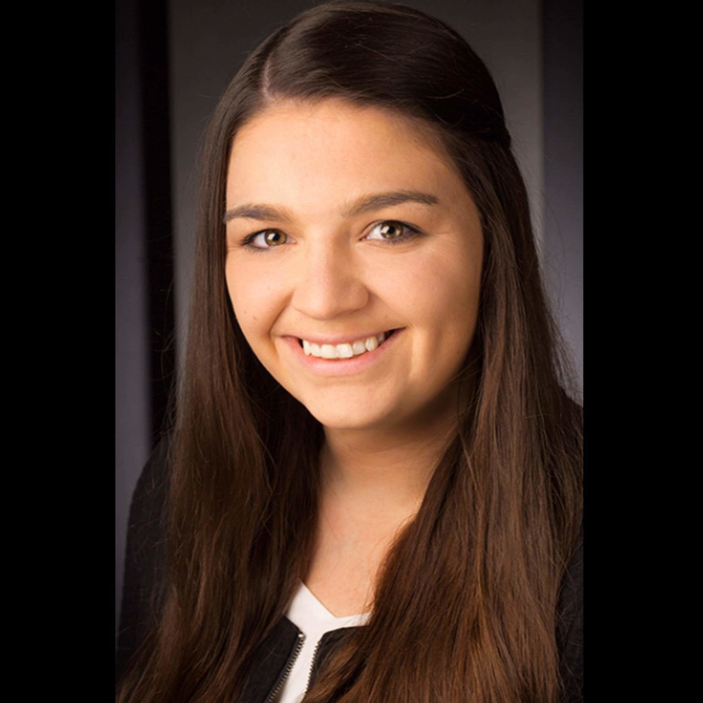 Melanie Holthaus - Steuerassistentin - DATA-TAX Steuerberatungsgesellschaft mbH | XING