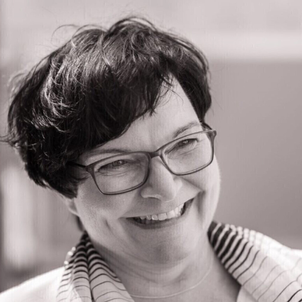 Doris Permann - Accounting Manager - PUREN Pharma GmbH & Co. KG | XING