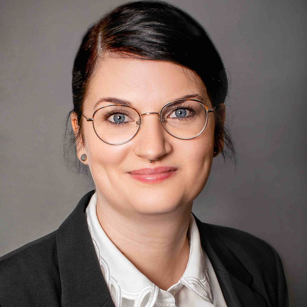 Corinna Hansen - Customer Management Rechnungslegung - BEW Berliner Energie und Wärme AG | XING