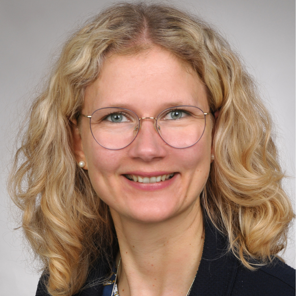 Caroline Hahn - Assistenz Private Banking - Sparkasse der Stadt ...