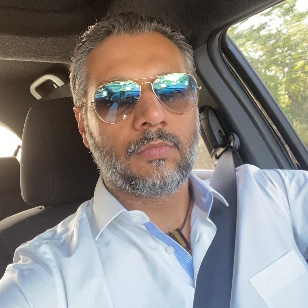 navid irani - manager on my own photography studio - I had 15 employee ...