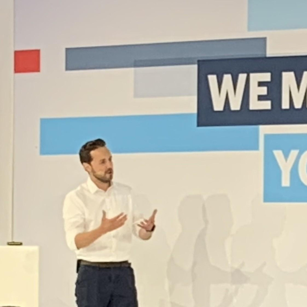 Daniel Bauer - Director/Business Owner Shopfloor Solutions - Bosch ...