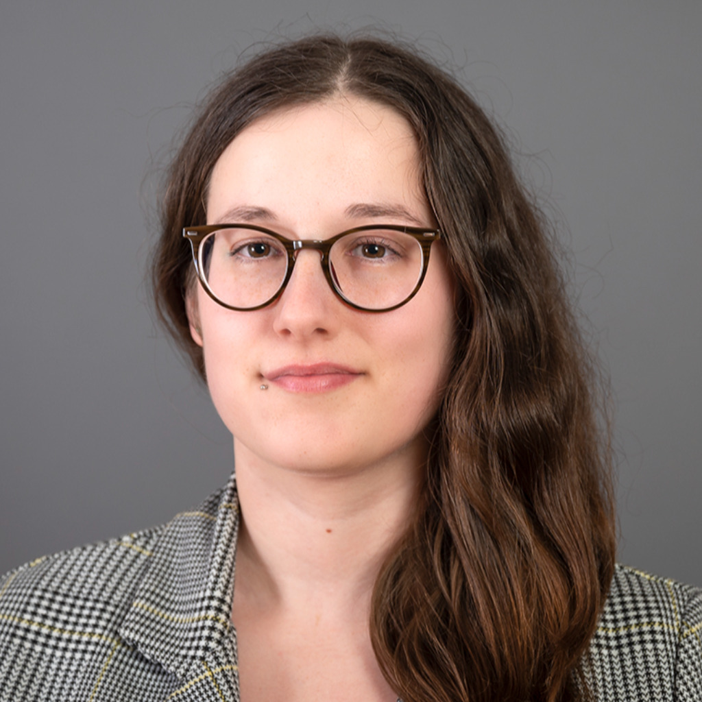 Jasmine Becker - Mietenbuchhalterin - SWG | XING