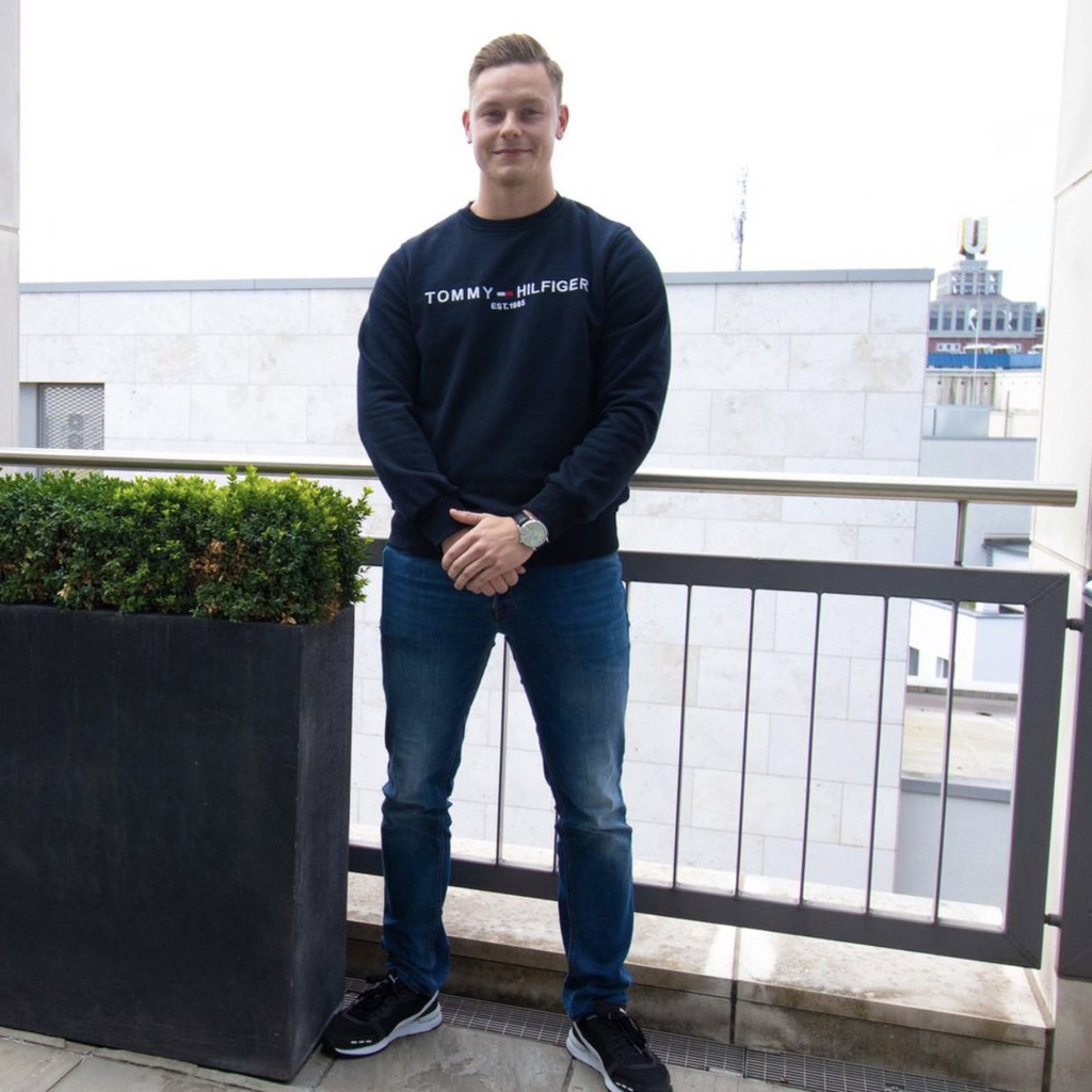 Tom Mokler - Payroll Assistant - Lensing Media | XING