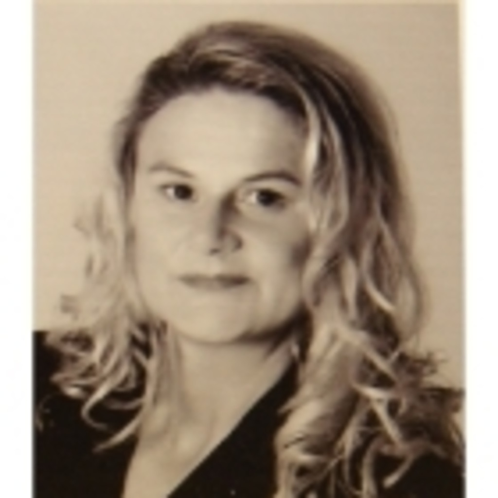 Sandra Schubert - Spezialistin / Netznutzungsmanagement RLM Strom ...