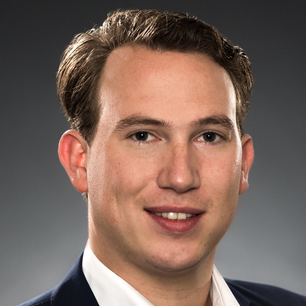 Lukas Schneider - Sales Manager Cloud - NAVAX | XING