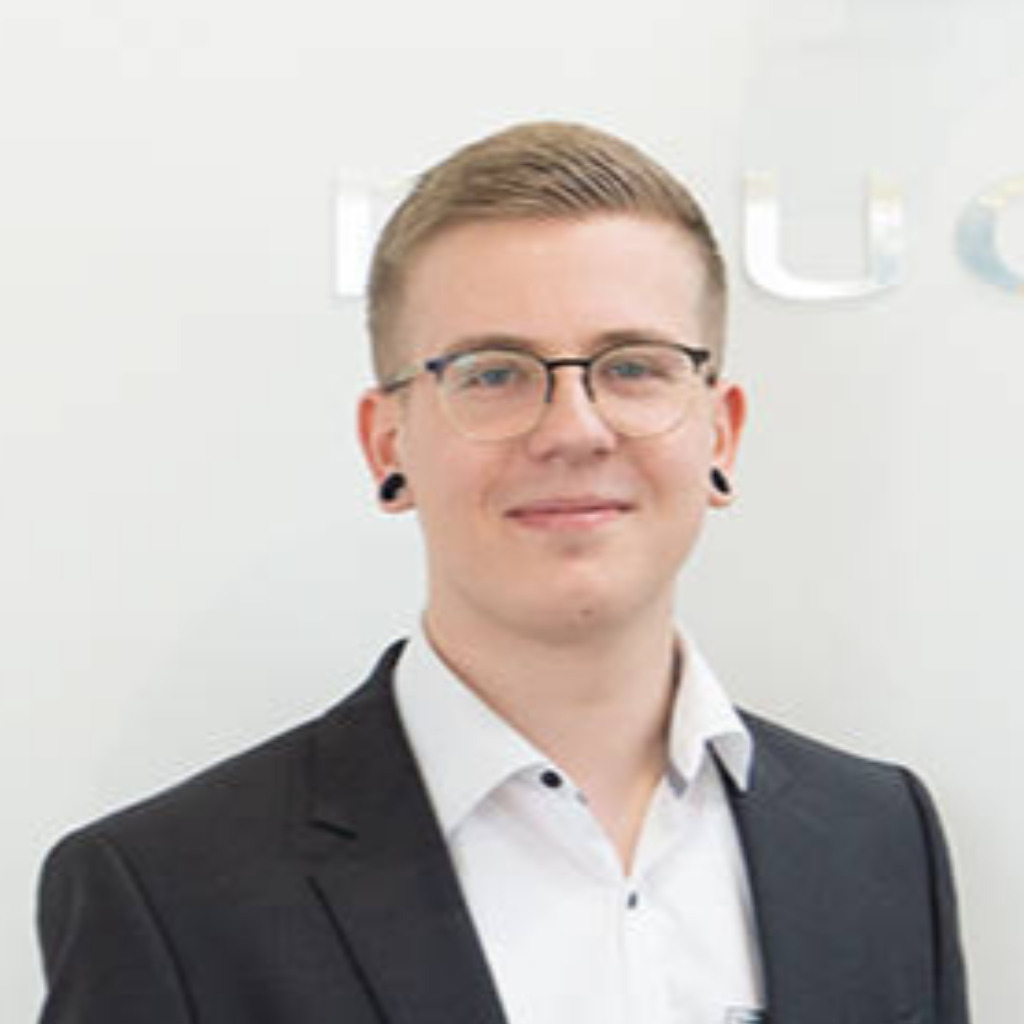 Dustin Gerber - Automobilverkäufer - Glinicke Automobilgruppe | XING