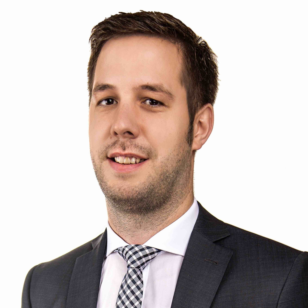 Sebastian Busch - Manager Controlling, Contracting & Organisation // 1 ...